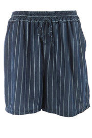 Shorts – Texture Online